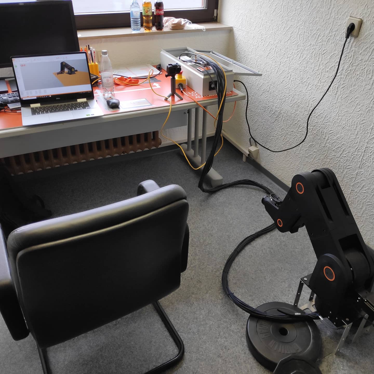 Robots-Blog | Igus Robolink Programming Session #1 | News about Robots, Drones, AI, Robotics ...