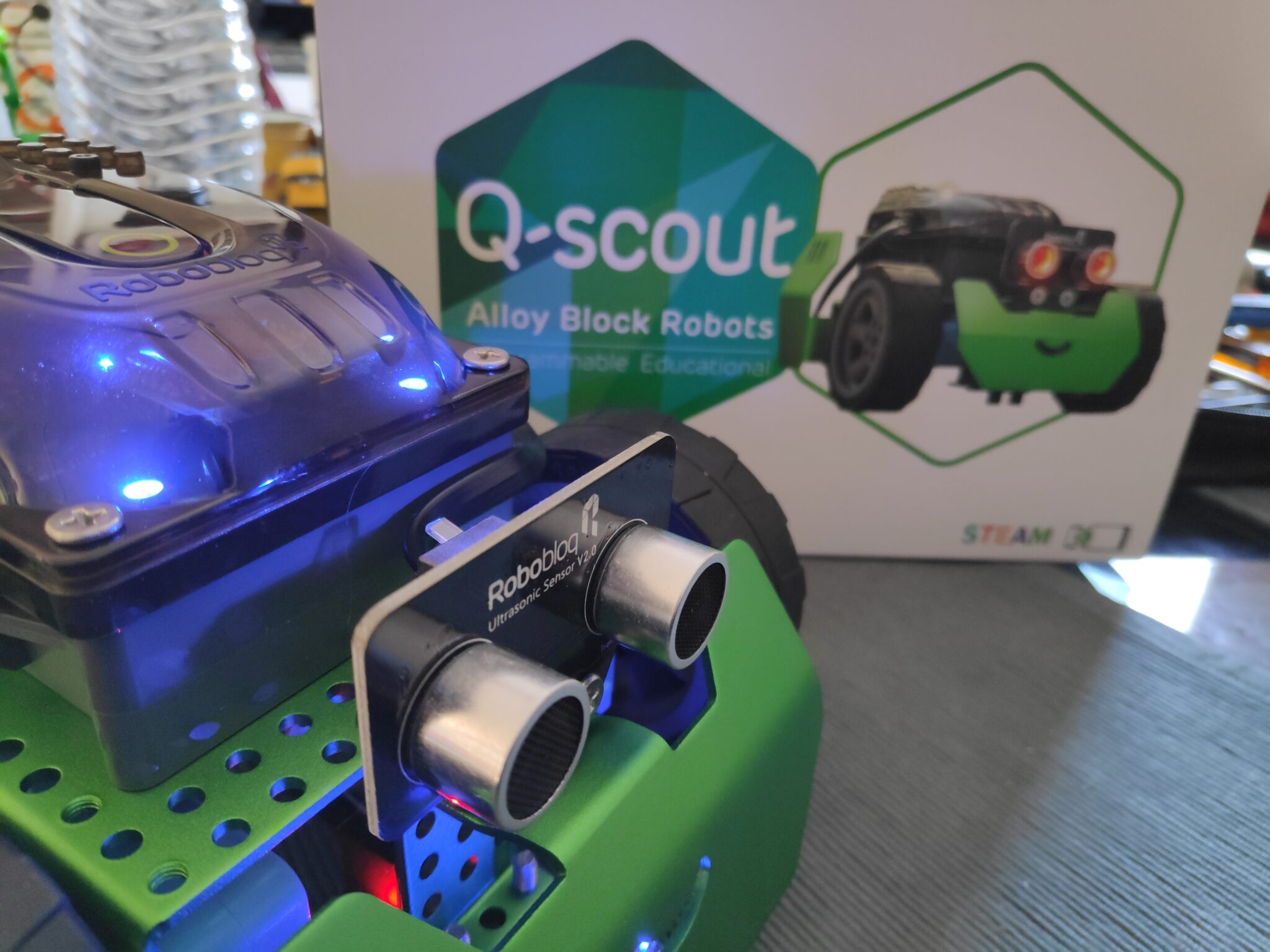 Robots-Blog | Q-Scout by Robobloq | News about Robots, Drones, AI ...