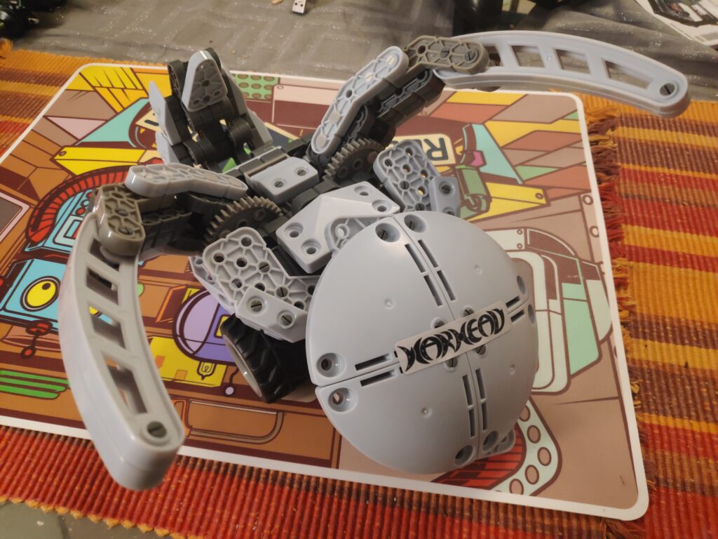 Robots-Blog | Hexbug Vex Robotics Battlebots – Warhead | News about Robots, Drones, AI, Robotics ...