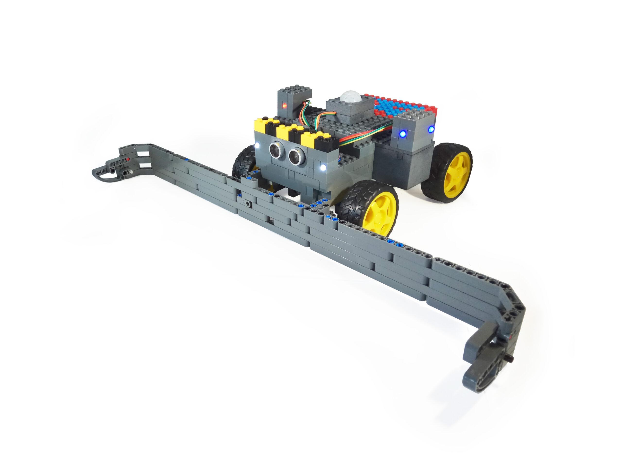 Robots-Blog | Leguino fills the gap between LEGO® and Arduino™ and Raspberry Pi – now presented ...